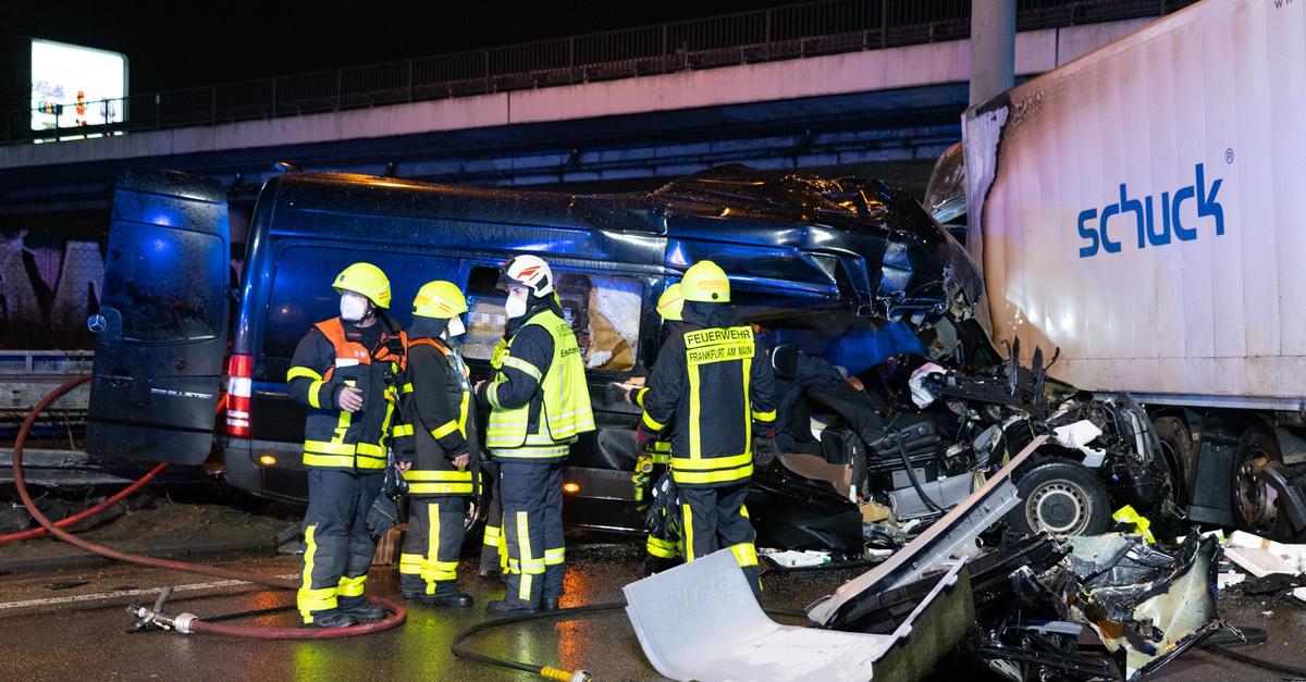 Langer Stau nach tödlichem Unfall auf A3